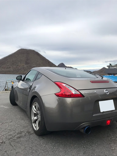 フェアレディZのz34・ドライブ・タイタニウムグレー・#榛名山・rosso modelloに関するカスタム事例｜車のカスタム情報はCARTUNE