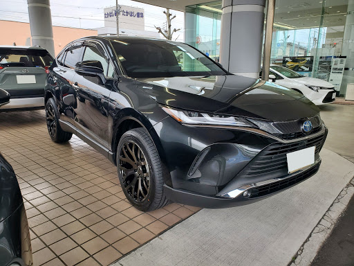 ハリアーのハリアー納車・RAYS・WALTZ FORGED S7・H・モテモテレーシングに関するカスタム事例｜車のカスタム情報はCARTUNE