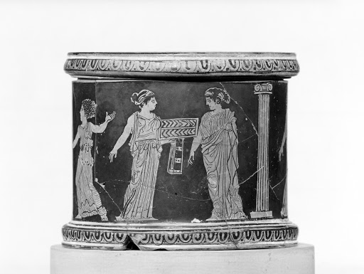 Terracotta pyxis (box) - Meidias Painter — Google Arts & Culture