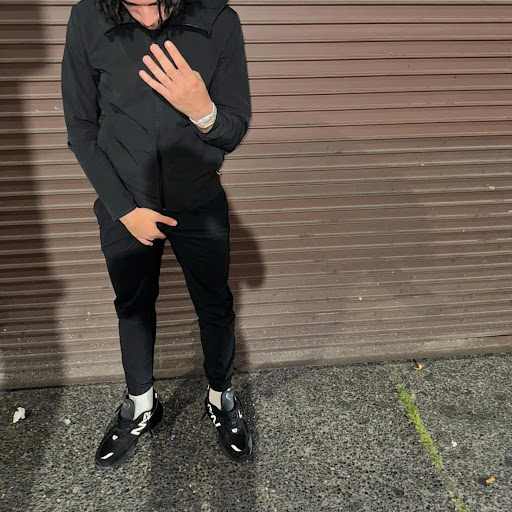 Switches & Dracs (feat. JokerOtv) - YouTube Music