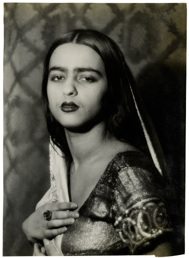 Nine Women Artists: From Sensual to Amorphous — Google Arts & Culture