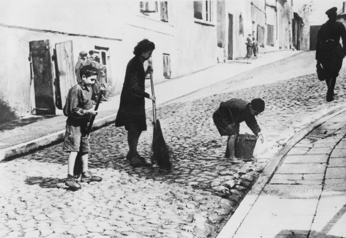 "The Eternal Jew" — Google Arts & Culture