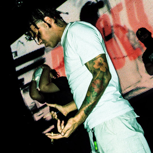 Humo Intenso - YouTube Music