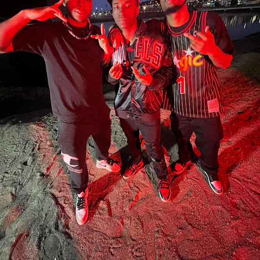 Nobody noticed (feat. Jayo) - YouTube Music