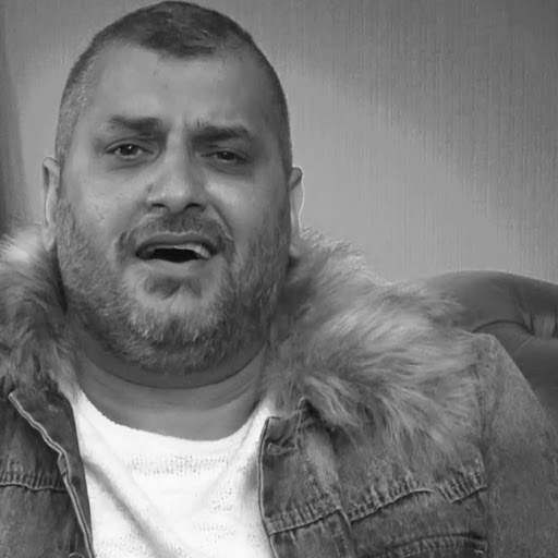 Shun Man Dari - YouTube Music