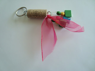 Green Kids Crafts Wine Cork Keyring