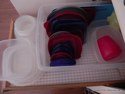 Finding Joy in My Kitchen: Kitchen Tip: Tupperware
