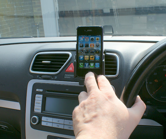 Brodit ProClip Mount & iPhone Bracket Installation | Volkswagen Eos Forum