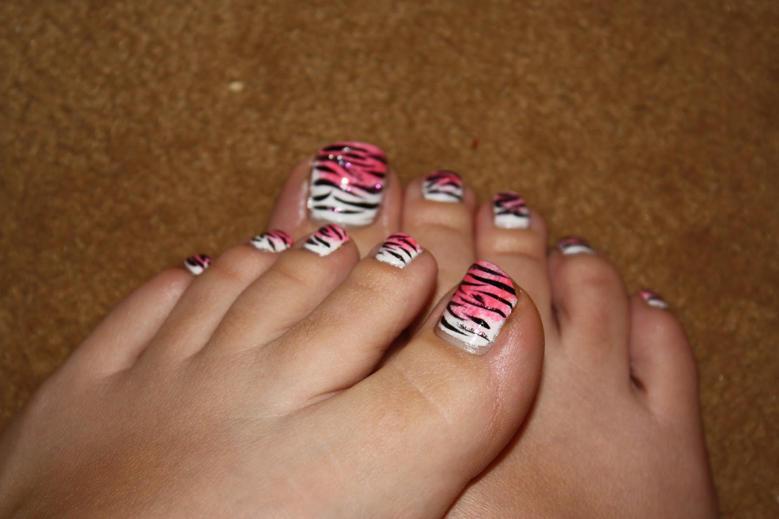 Nails In Nippon Pink Sponged Tiger Zebra Stripes