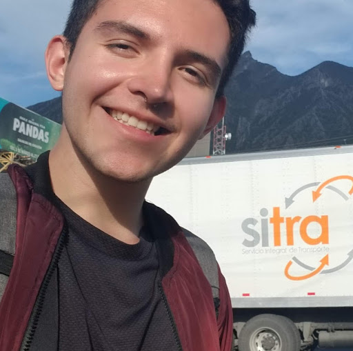 Luis Carlos Olmeda | ArchDaily