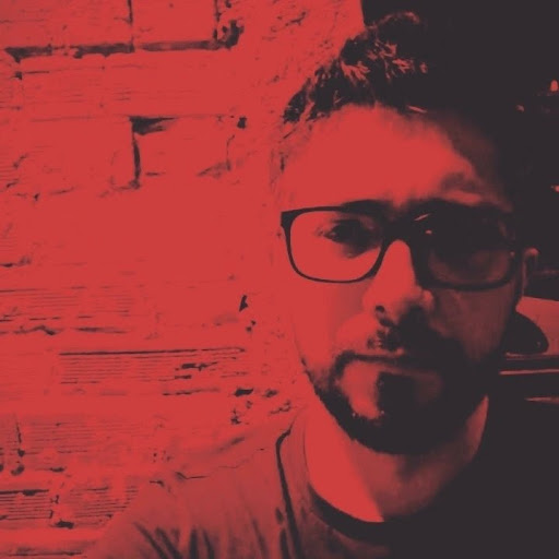 Isaac Segura | ArchDaily