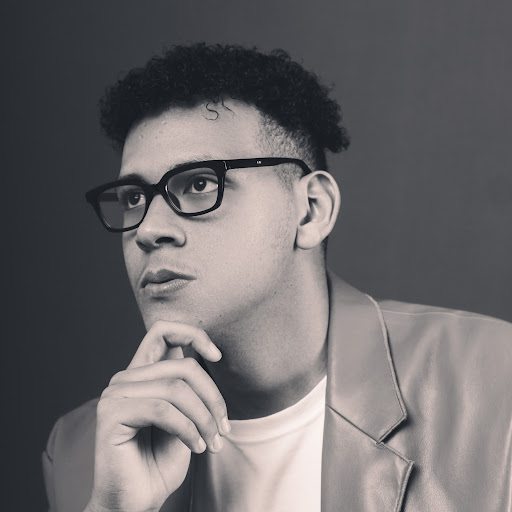 watson v | Portfolio | PhotoVogue