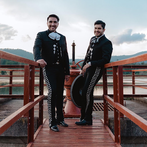 El amor de su vida (feat. Jesus Alonzo) - YouTube Music