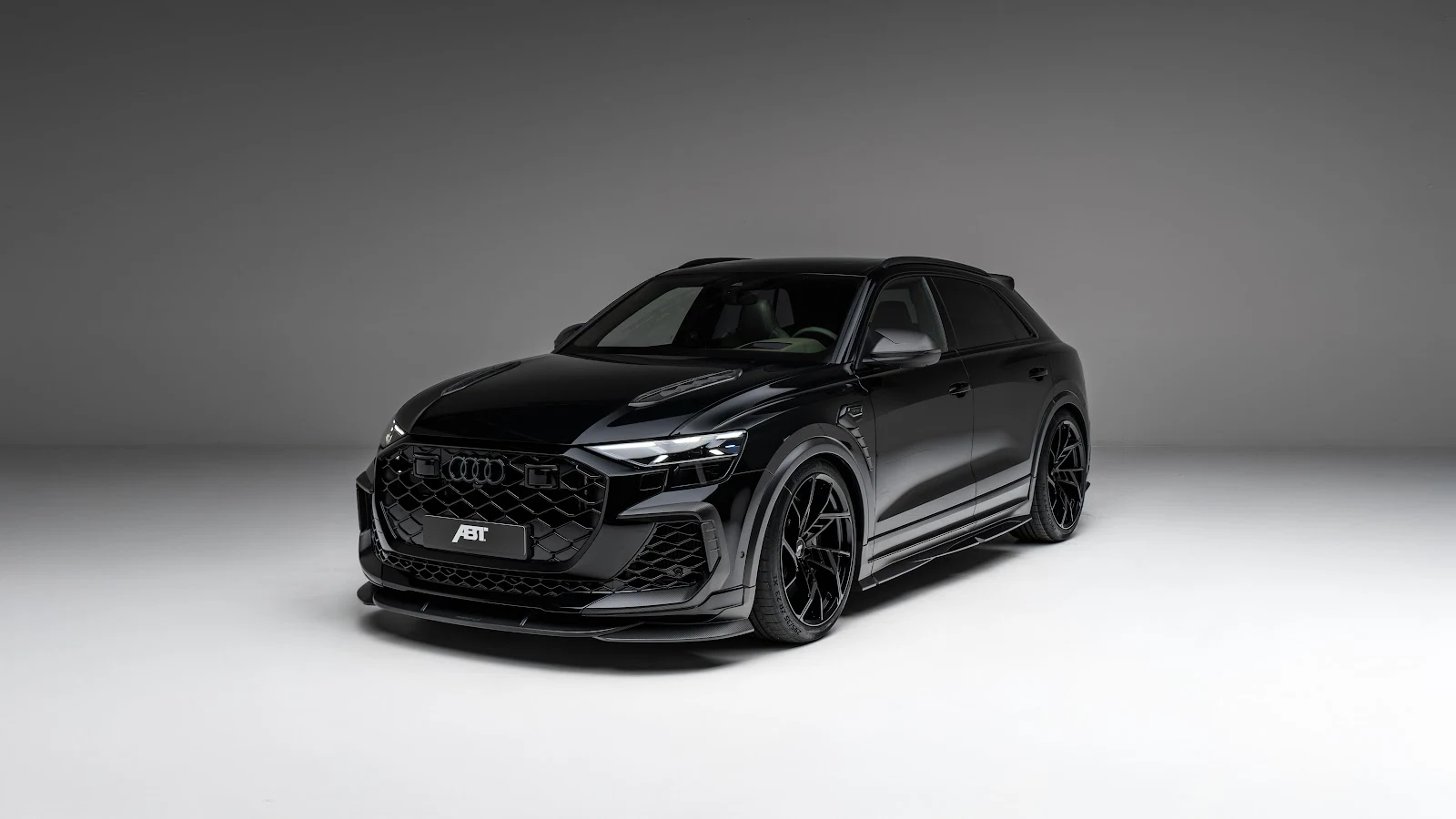 Aggressive ABT Audi RS Q8 8K PC Wallpaper