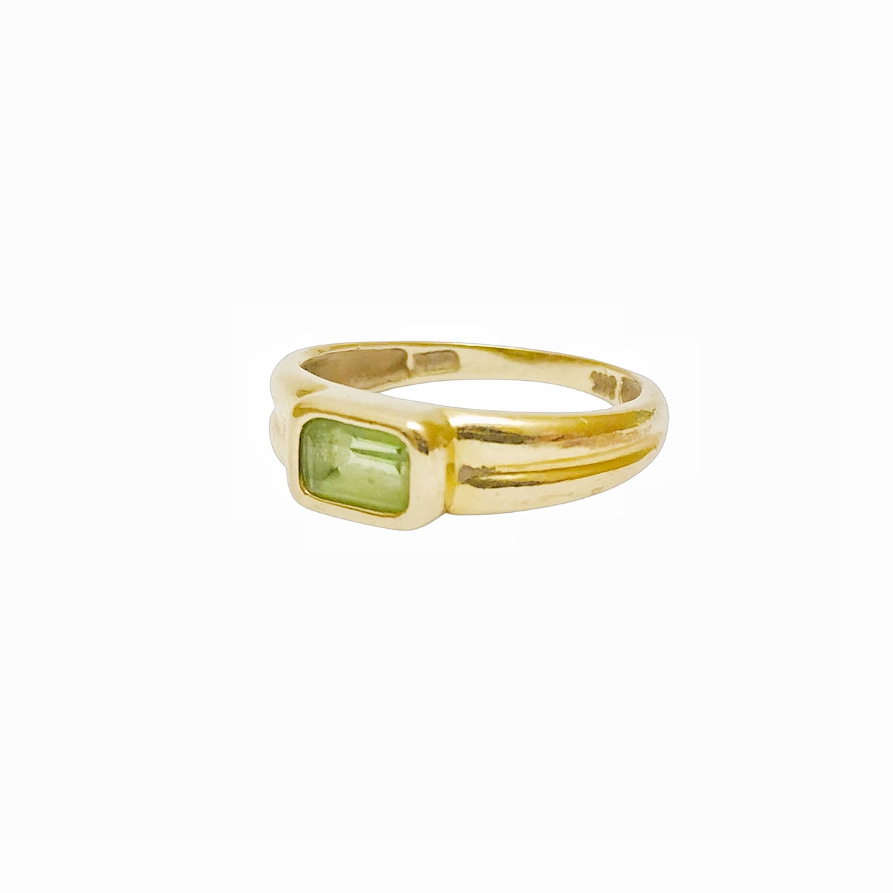 14K Gold and Green Stone Ring