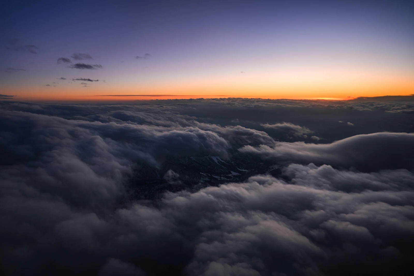 Epic Sunset Above The Clouds 4K Desktop Wallpaper