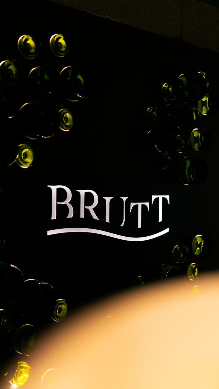 1o346CM8uh966AsNMr9dQbzywSPNN7EzX