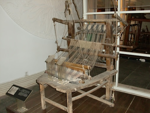 Weaving Techniques: Silk Manufacturing Machines — Google Arts & Culture