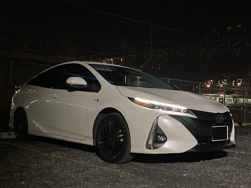 プリウスPHVのこうさんが投稿したカスタム事例｜車のカスタム情報はCARTUNE