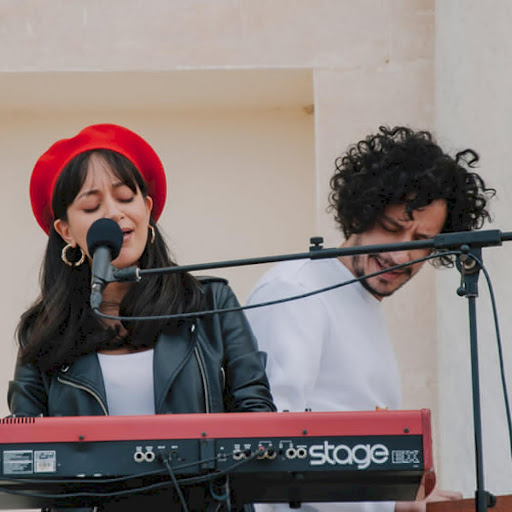 Houyem (Live at L'Octobre Culturel) (Live) - YouTube Music