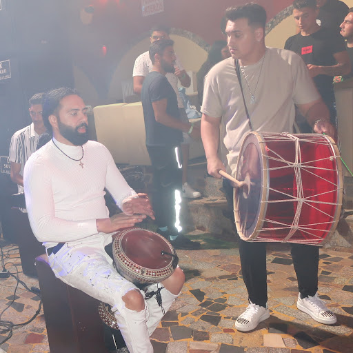 Percutii Darabuka Summer Show - YouTube Music