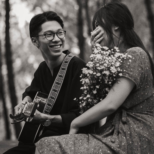 Hui Bu Qu De Guo Qu - YouTube Music