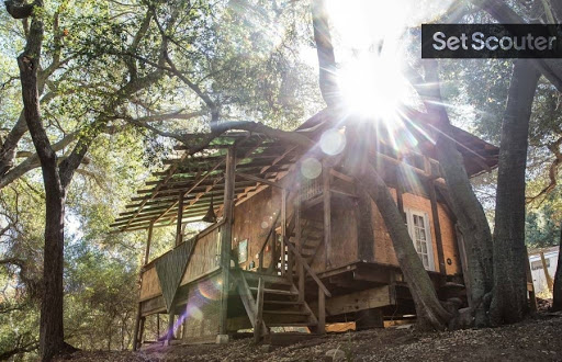 Traditional Japanese Kabuki Tea House + Creeks & Trails | Set Scouter