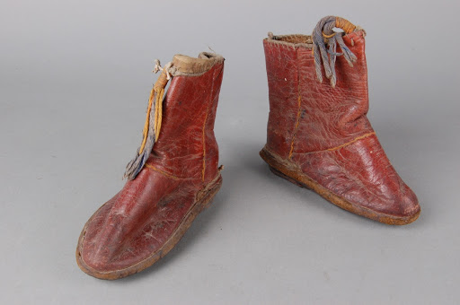 Life and Sole: Footwear from the Islamic World — Google Arts & Culture