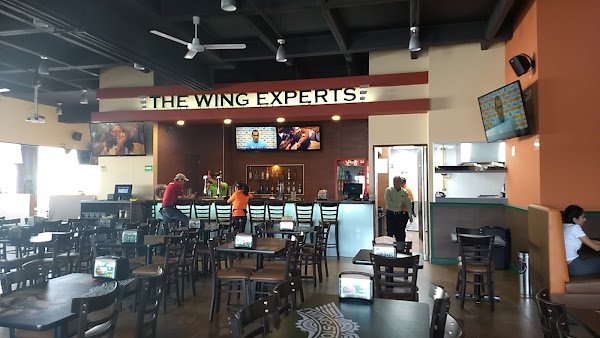 Wingstop Arenal, Ciudad de México — dirección, teléfono, horario de ...
