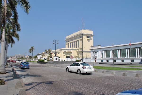 Primera Región Naval, Veracruz — dirección, teléfono, críticas