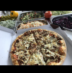 Mega-Adana Kebap Trossingen in Trossingen (Marktpl. 13) - Pizzeria Calzone