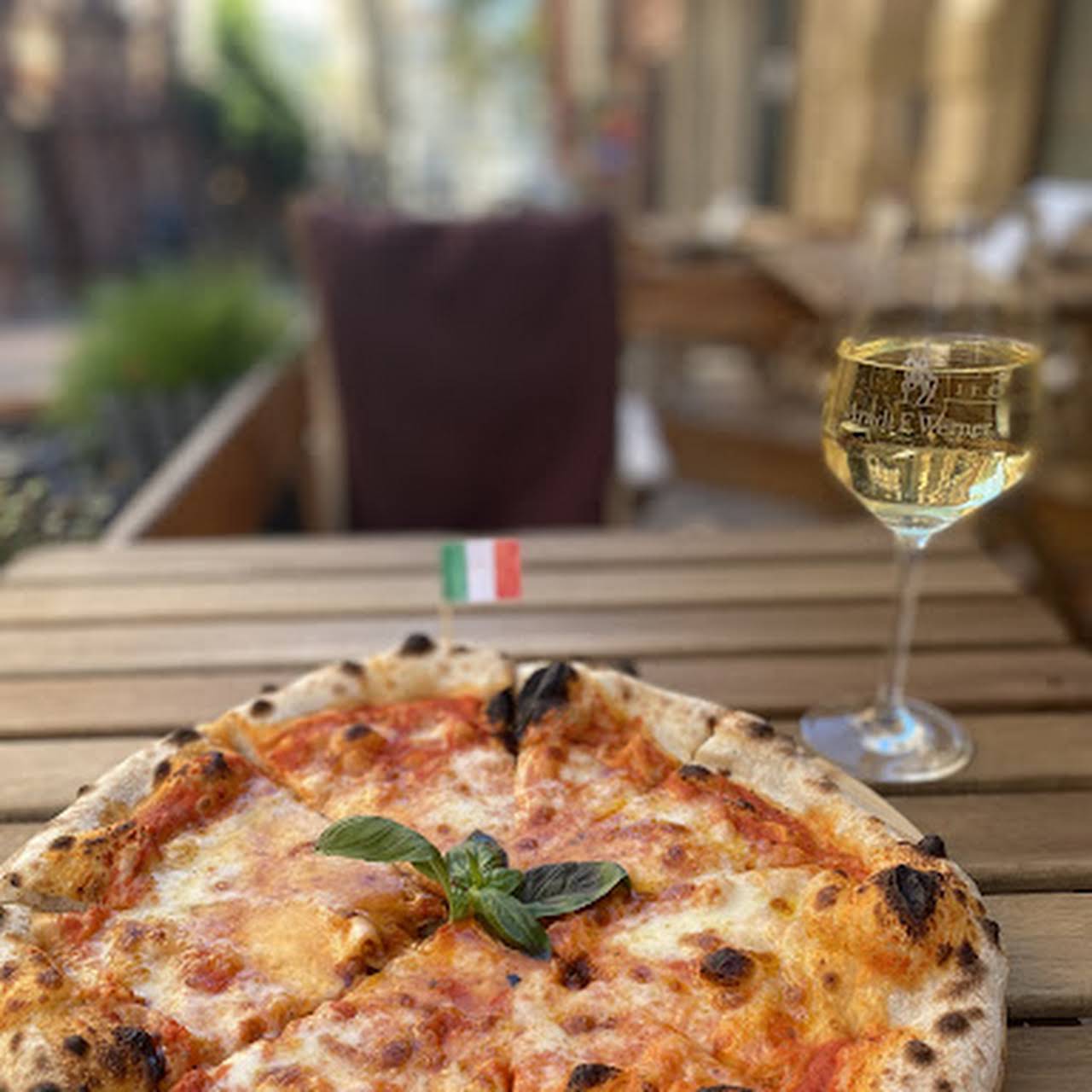 Casa delle Olive - Neapolitanische Pizza - und Bistro - Wiesbaden