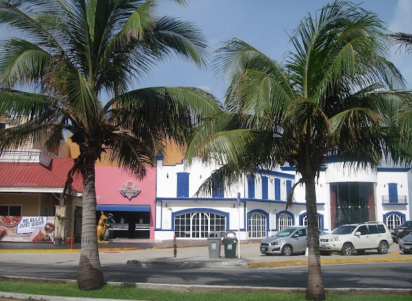 Flamingo Mall, Blvd. Kukulcan, Zona Hotelera, 77500 Cancún, Q.R., México