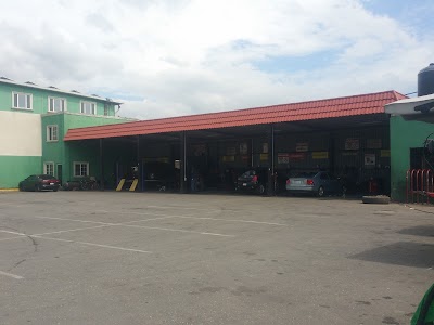 Tyre Warehouse (Tyres R US Ltd), Car Repair, Saint Andrew
