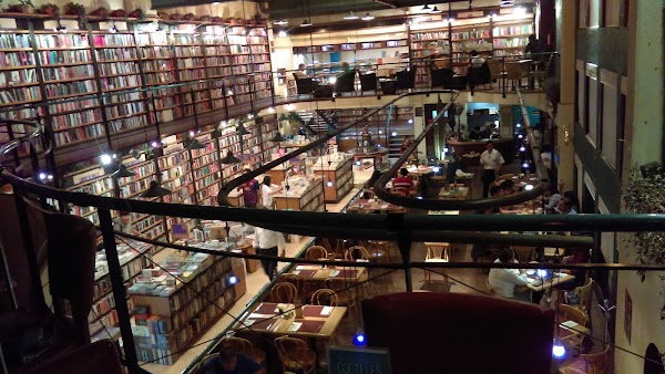 Bukowski's Bar, Ciudad de México — dirección, teléfono, horario de ...