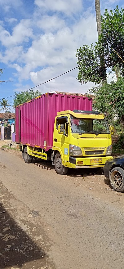 Sewa & Rental Mobil Box, Engkel Box, Truk Box - Caliber Trans