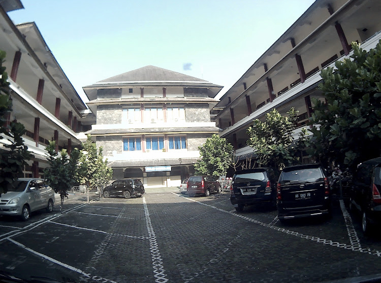 18 Kost PUTRI dekat UAD Kampus 3 Jogja - Lokanesia