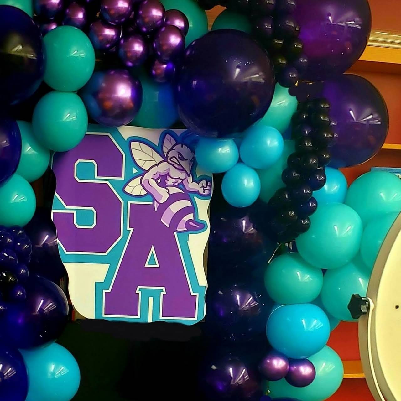 Atlanta Balloon Designer - Event Planner