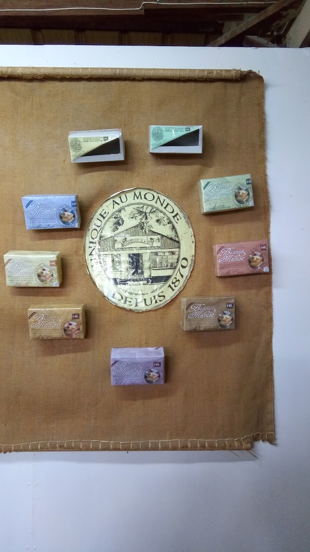 Mapstr - Cafe Manioc Biscuit factory H. Rault Co Ltd Mahebourg - Visite ...