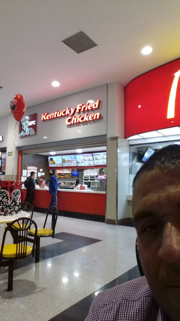 KFC, Pachuca — dirección, teléfono, horario de apertura, críticas