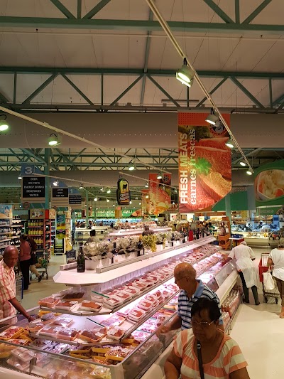 Mangusa Hypermarket, Supermarket at Cas Coraweg, Willemstad, Curaçao