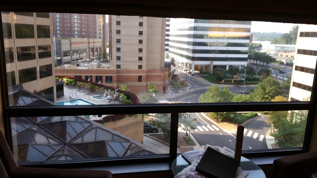 Hyatt Regency Crystal City Rates, Reviews, Coupons near (DCA ...