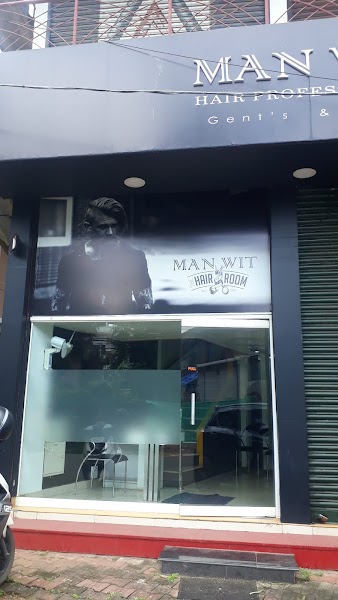 Man Wit Hair Professionals Gent's and Kids, Thrissur – Barberhead