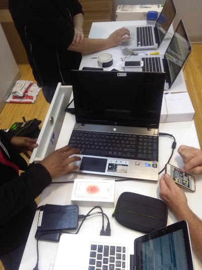 iStore Pavilion, Electronics Store - South Africa