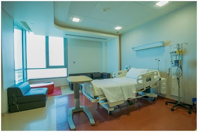 Al Seef Hospital, Hospital at 3 Al Blajat St, Salmiya