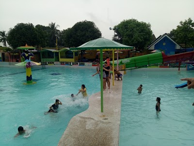 North Riverside Resort, Lodging at Malhacan, Meycauayan City