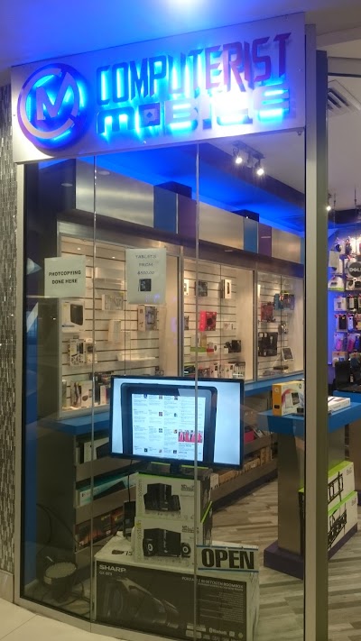 The Wizz Computers, Electronics Store at Todd Street, San Fernando