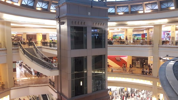 Cinépolis Centro Magno (C034), Guadalajara — dirección, teléfono, críticas