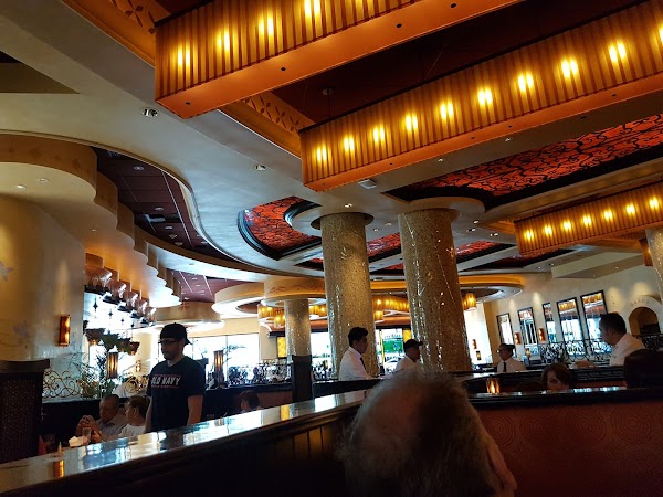 The Cheesecake Factory Santa Fe, Ciudad de México — dirección, teléfono ...