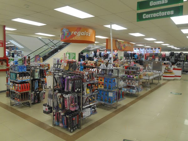 Woolworth, Juárez, Av de las Torres 2111